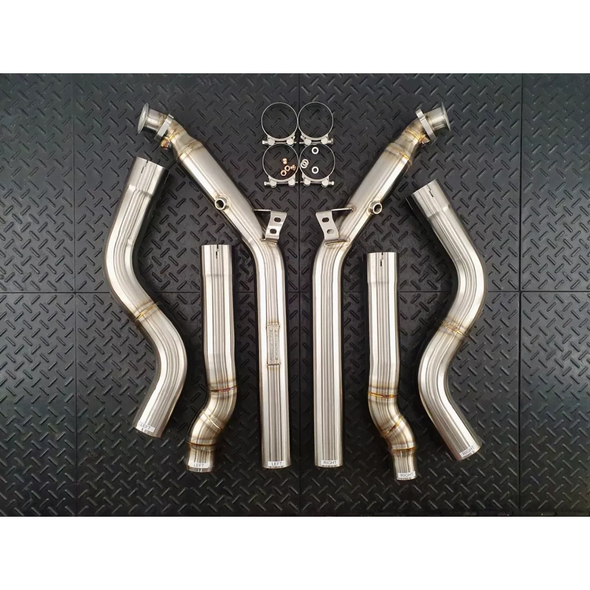 Redstar Mercedes W212 E550 M273 Downpipes